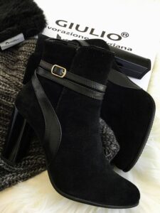 Pareri Pantofi Giulio, Sandale și saboți piele naturală pentru vara 2021